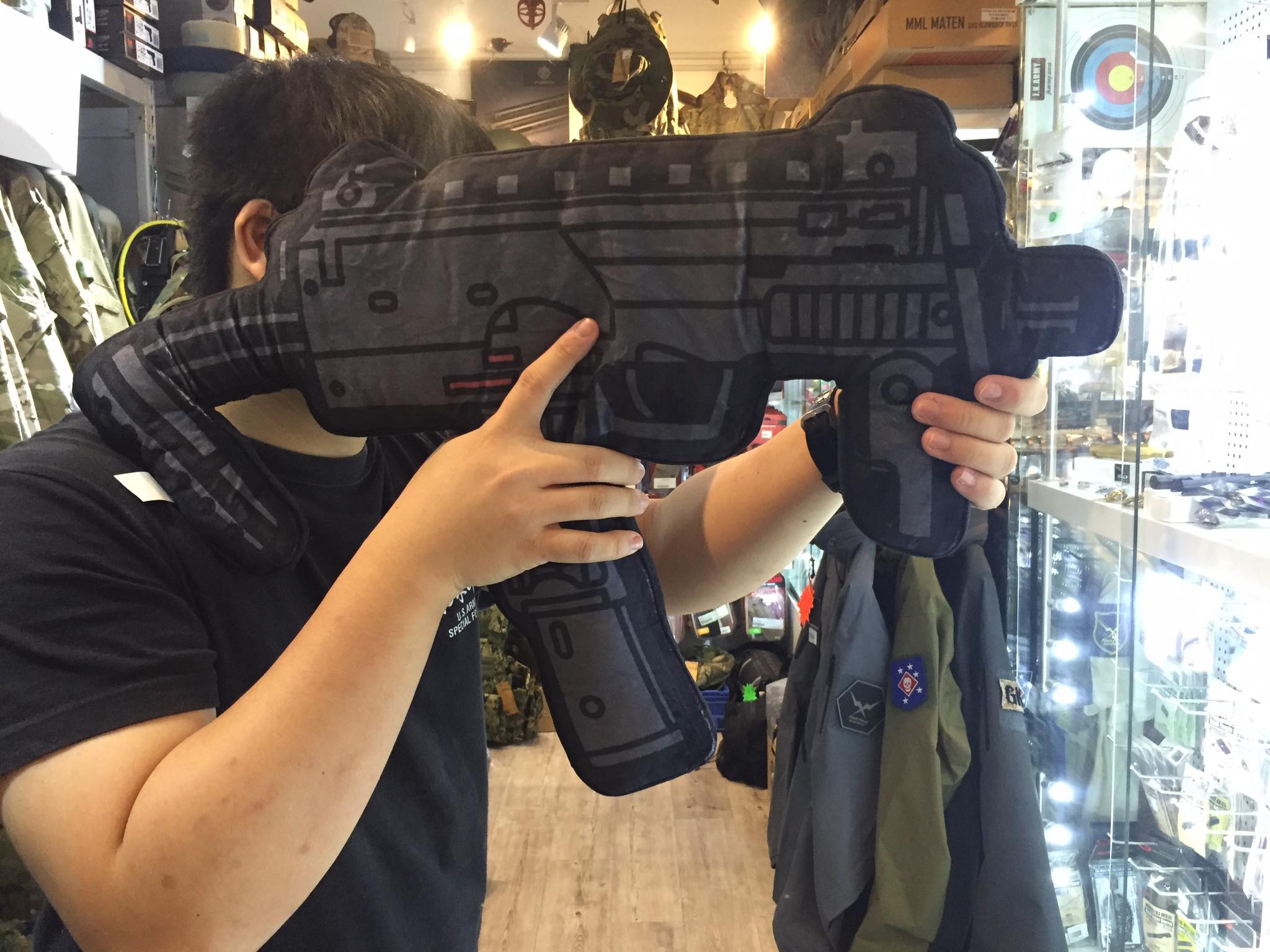 MP7 SMG Style Plush Cushion – Prozi Shop 波子兵團 Airsoft